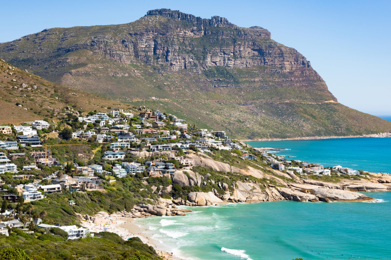 Learn the History of Shark Cage Diving in Cape Town